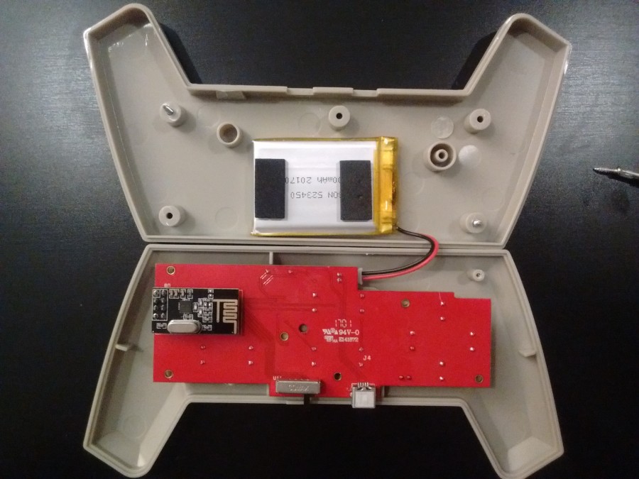 RetroUSB Wireless Gamepad for NES and AVS Consoles | e.c. myers